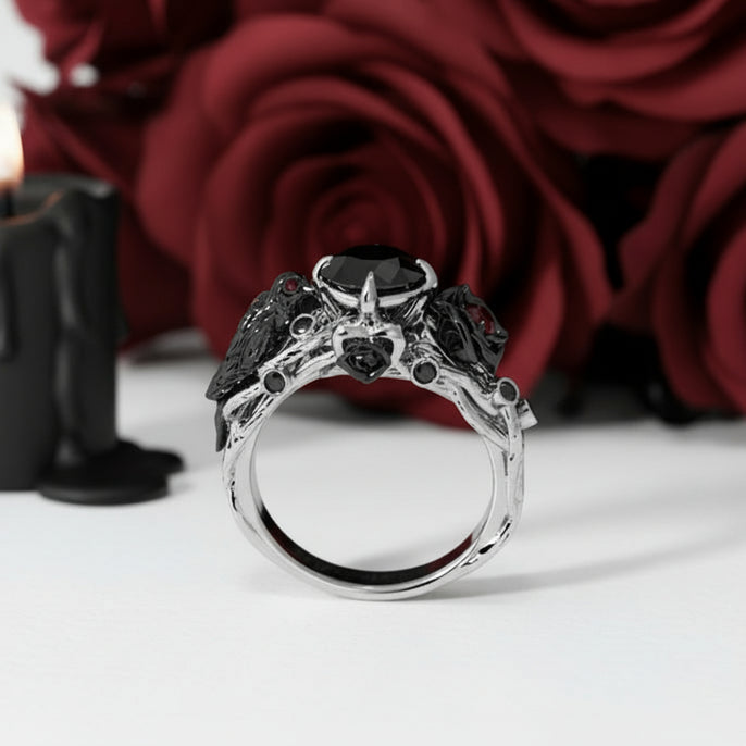 black claddagh ring