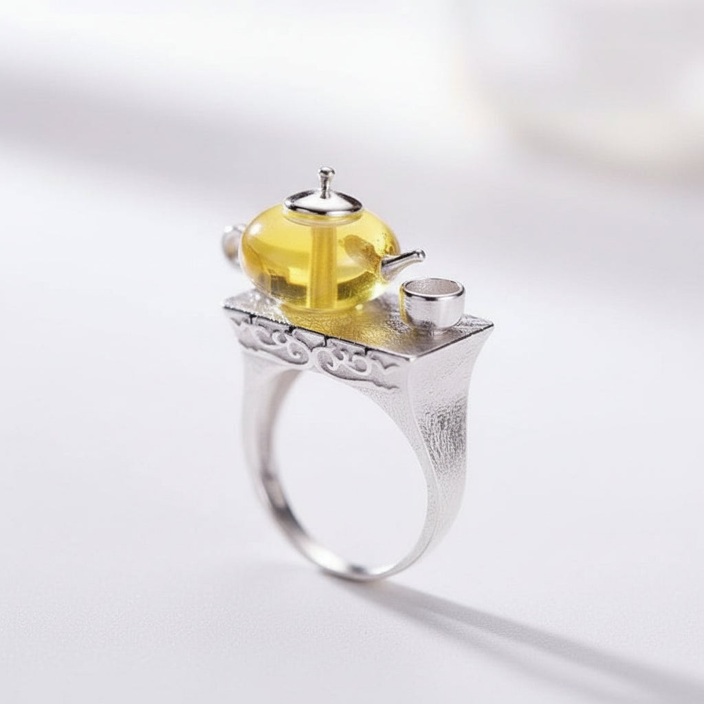 Vintage Cute Teapot Ring from Black Diamonds New York